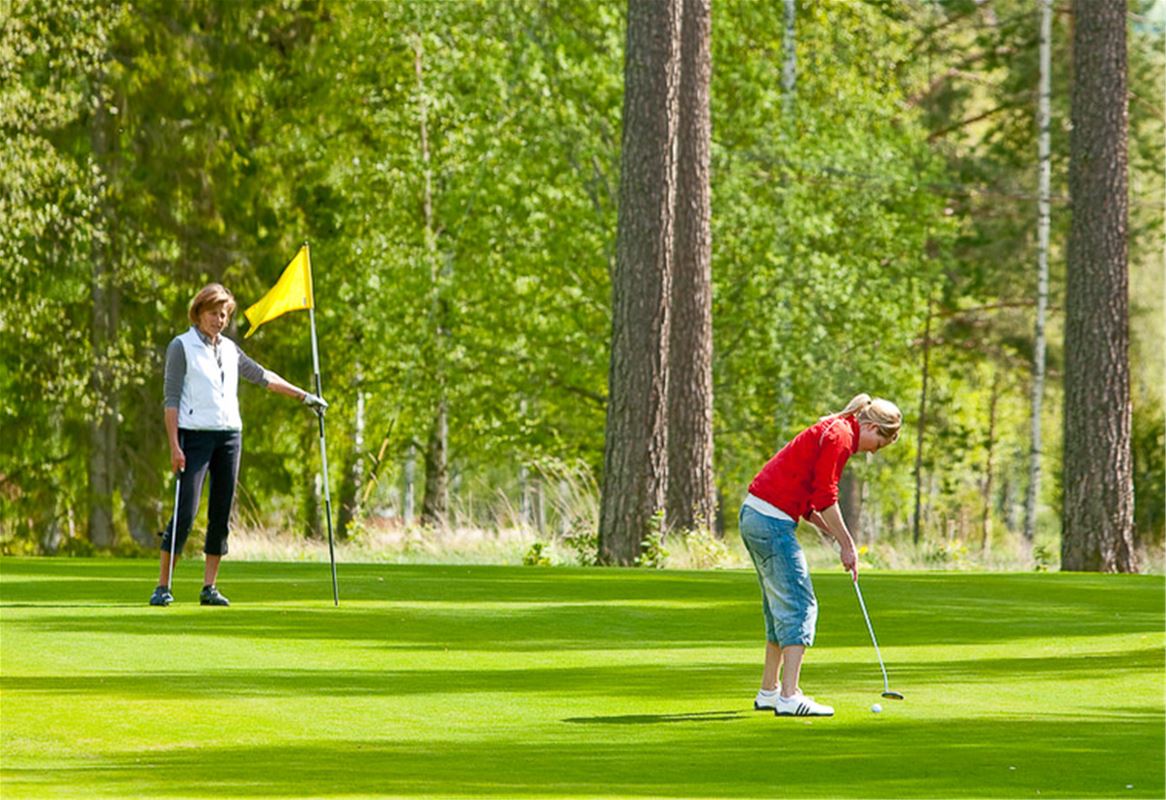 Rättviks Golfklubb | Visit Dalarna
