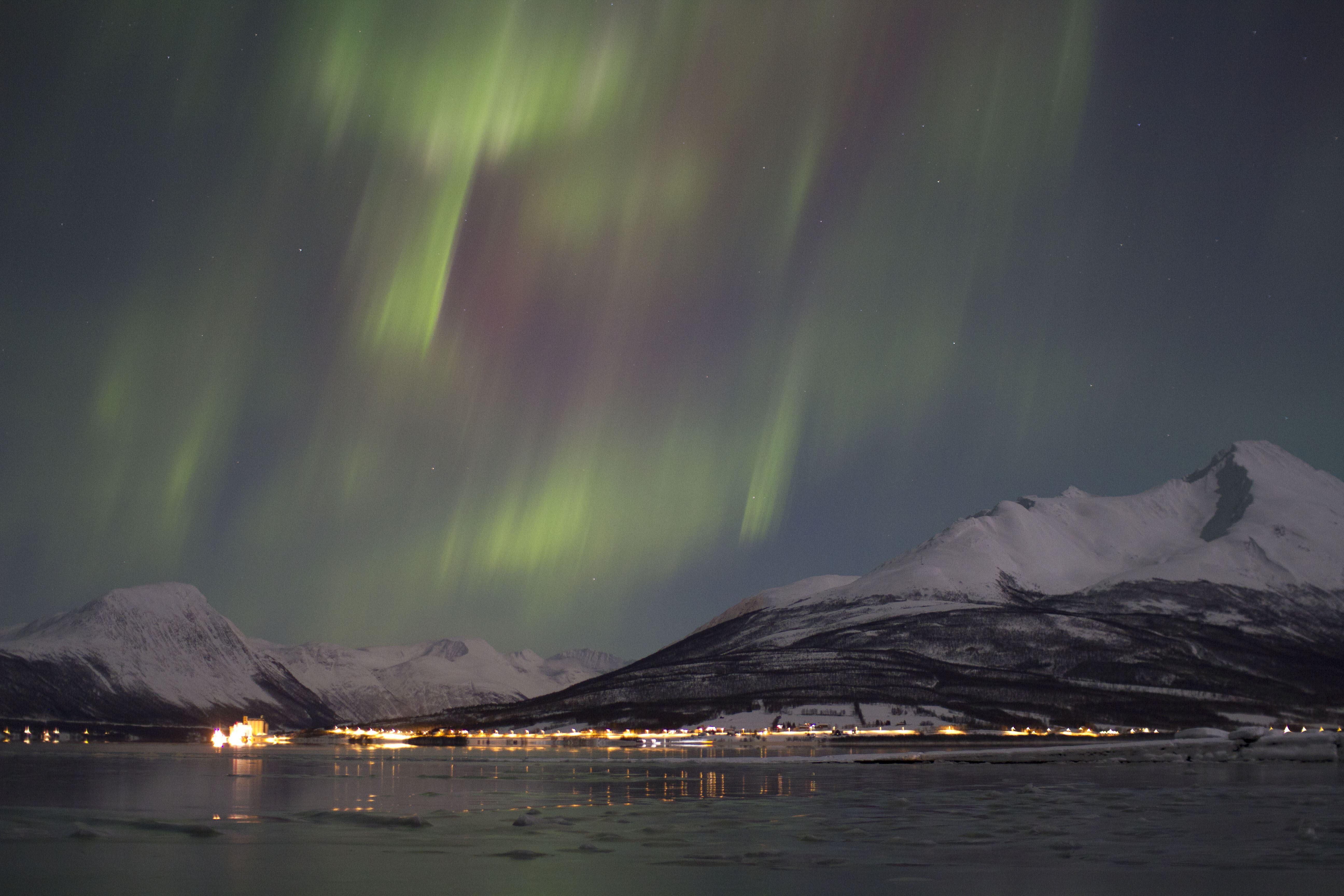 The Dancing Lights Expedition - Customized tour