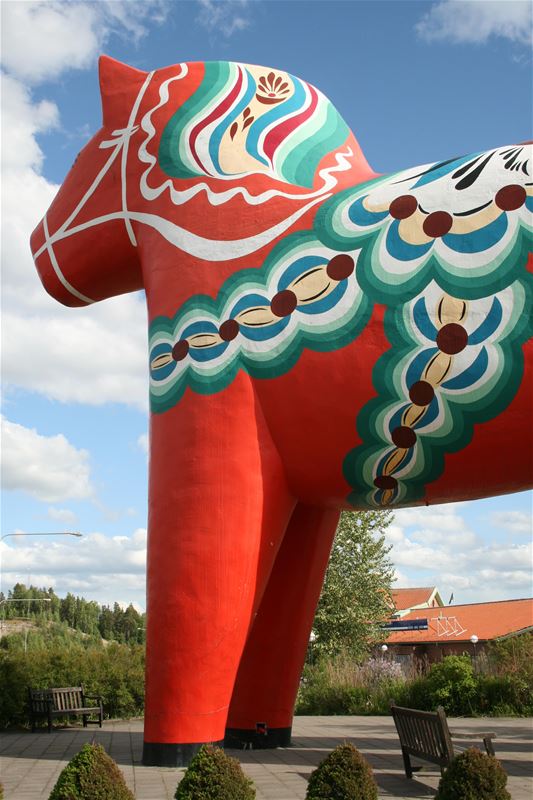 Visitors’ Trail: the largest Dala horse in the world and endangered ...
