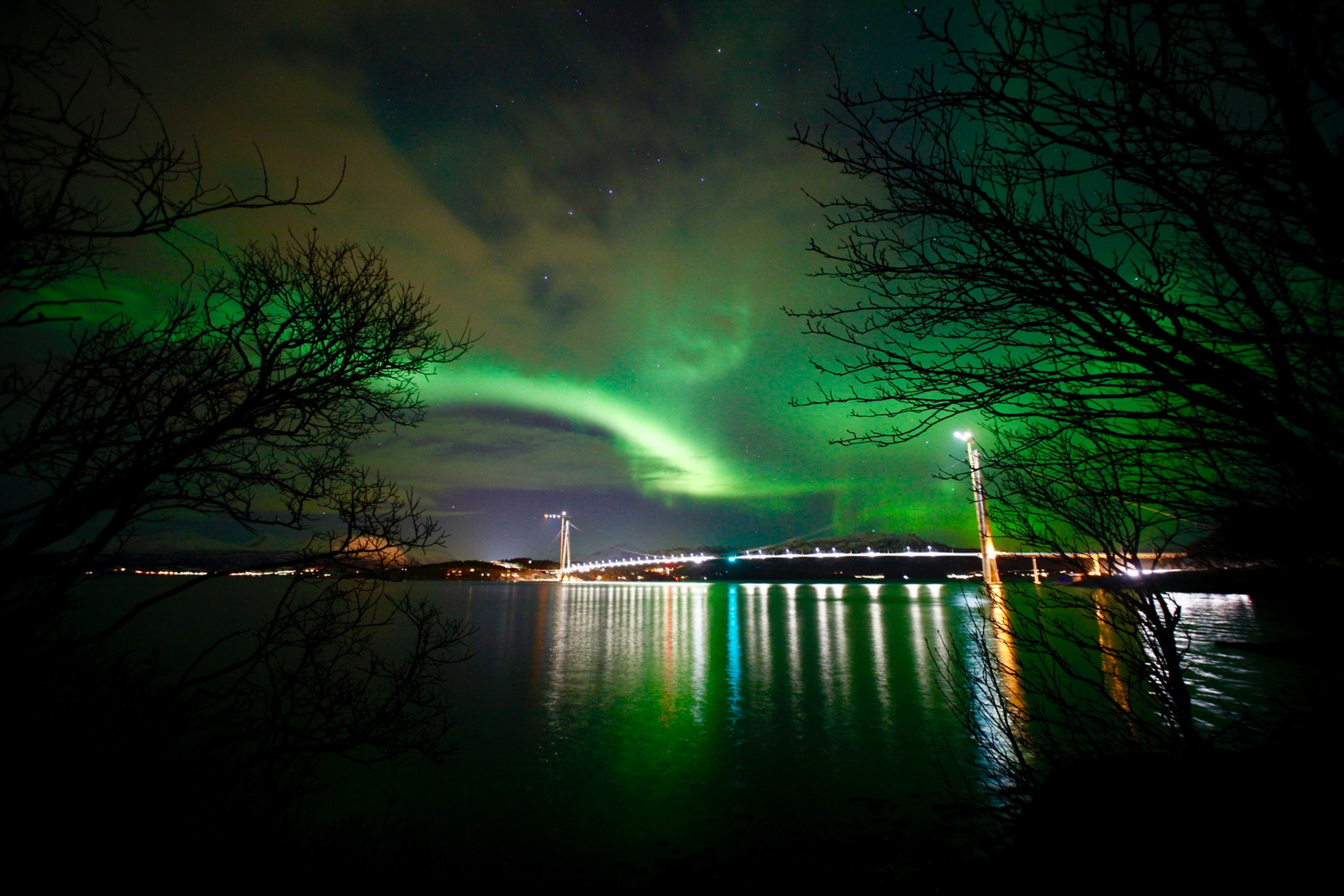 Arctic Route, Buses, Getting Here & Around